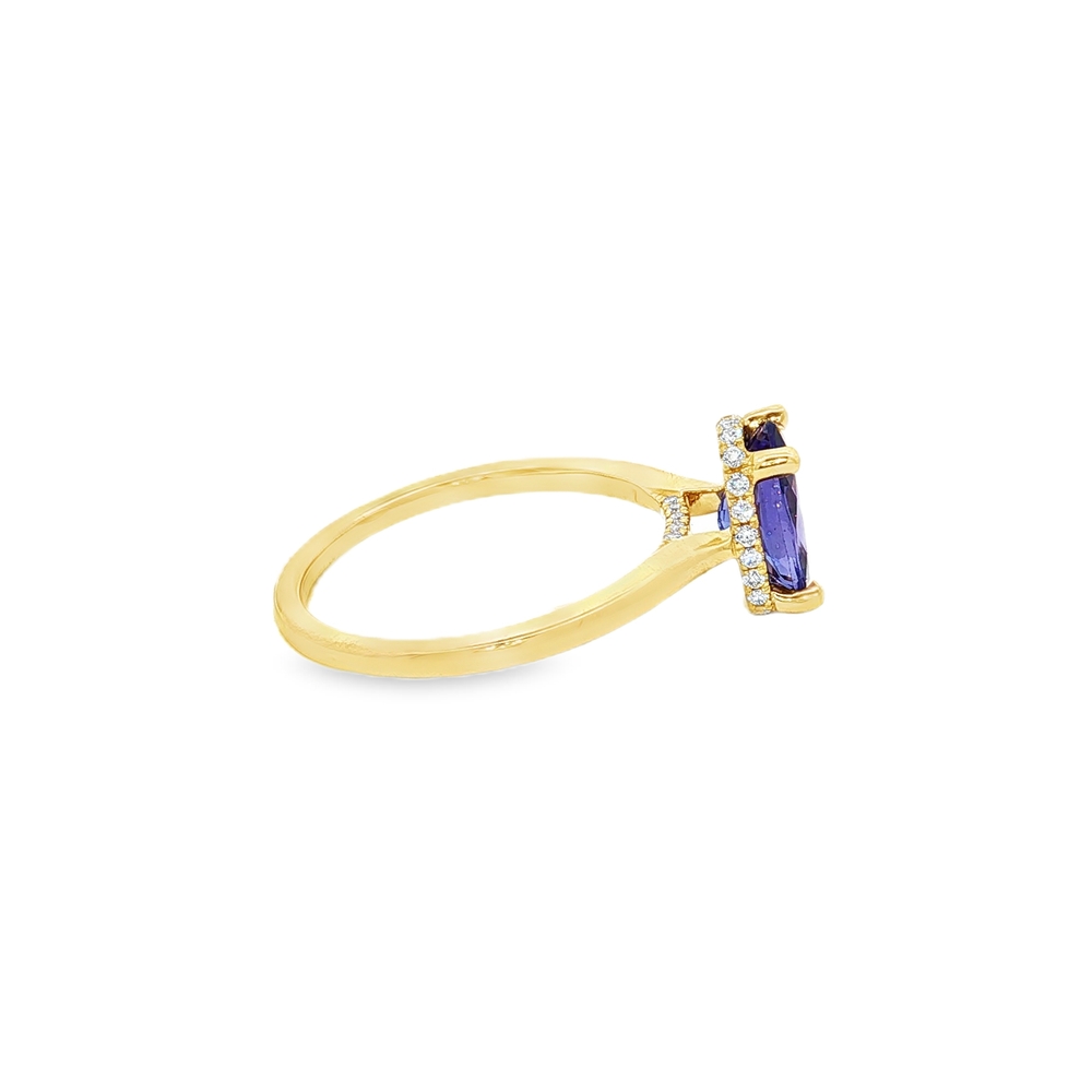 2.11 carats Intense vB / Blue Oval shaped Tanzanite Ring - The ...